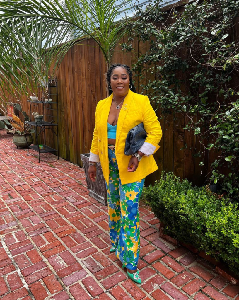 Pro-Steam MD Doctor Tosha Rogers – Steamy Chick Institute